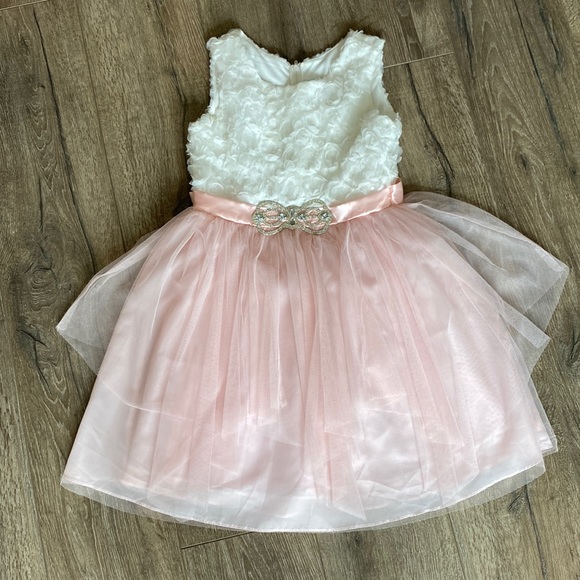 Emily Rose | Dresses | Girls Emily Rose Dress Girls 2 Blush Princess ...